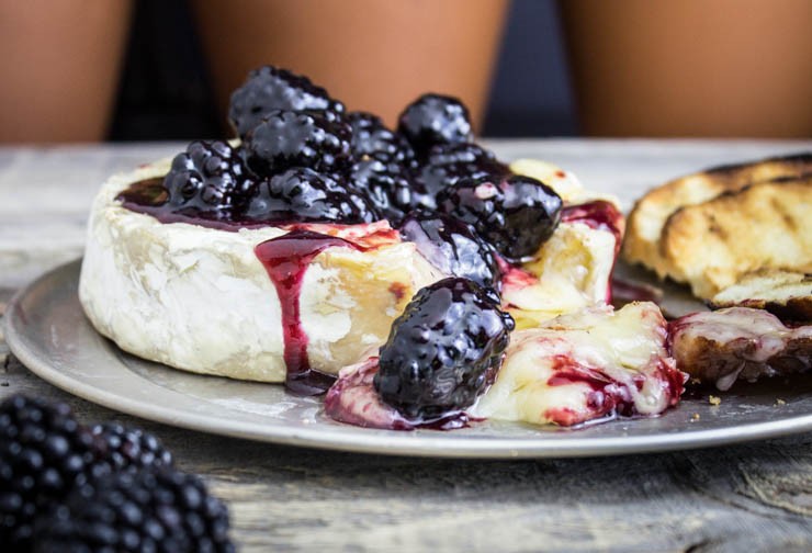 Baked Blackberry Brie | Southern FATTY
