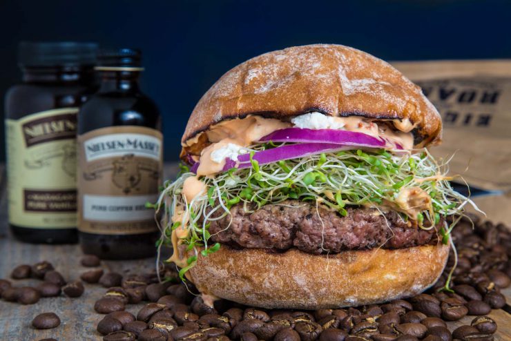 Coffee Crusted Burger with Chipotle Mayo | Southern FATTY